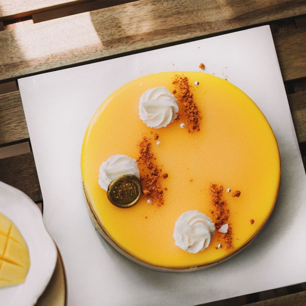 Mango Biscoff Cheesecake Gelato (Ice Cream) Cake